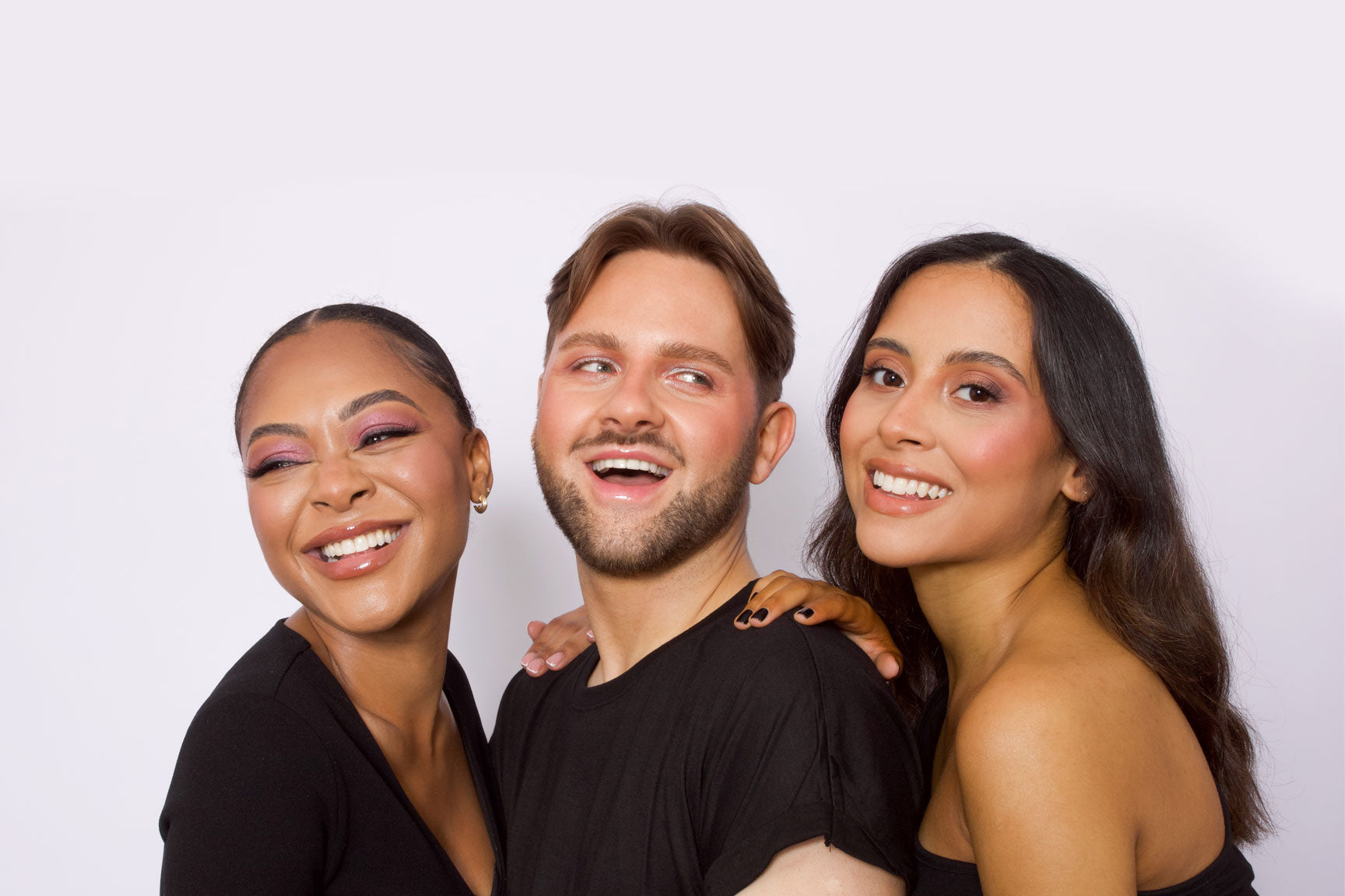 MUA MAKEUP ACADEMY